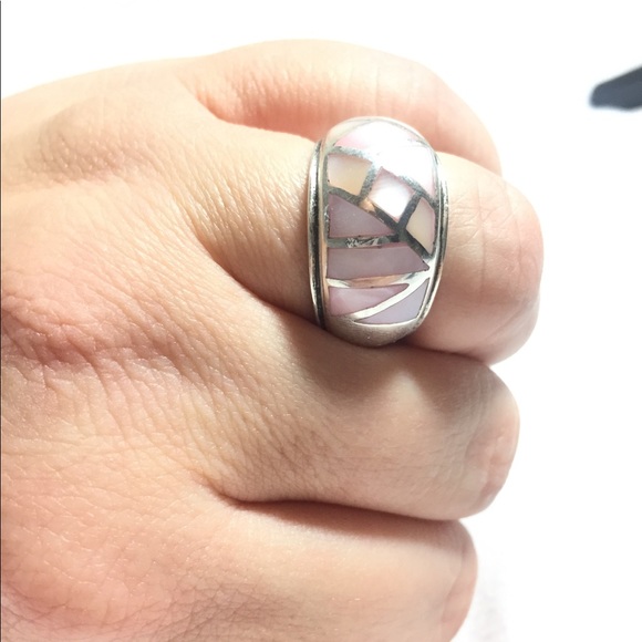 Vintage | Jewelry | Vintage 9s Shell Inlay Ring | Poshmark